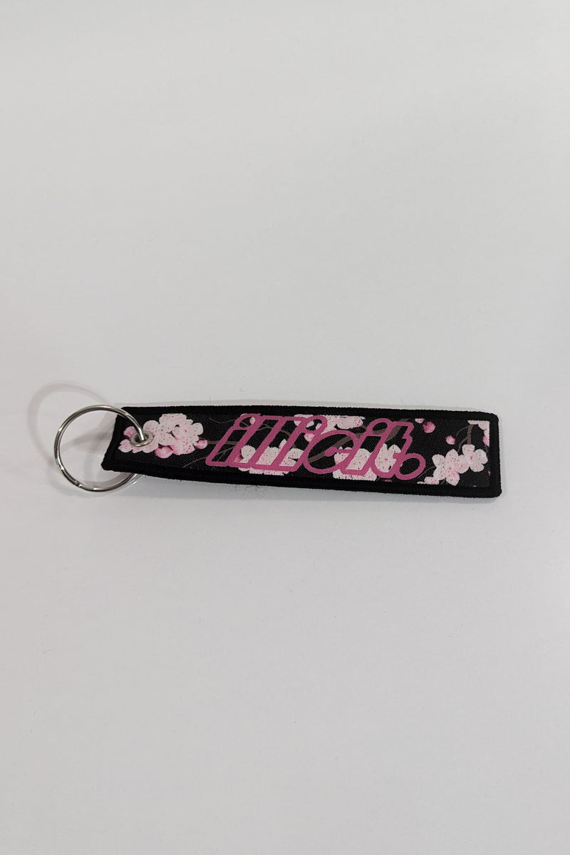 Dare To Be Jet Tag (Black) – Justillicit.